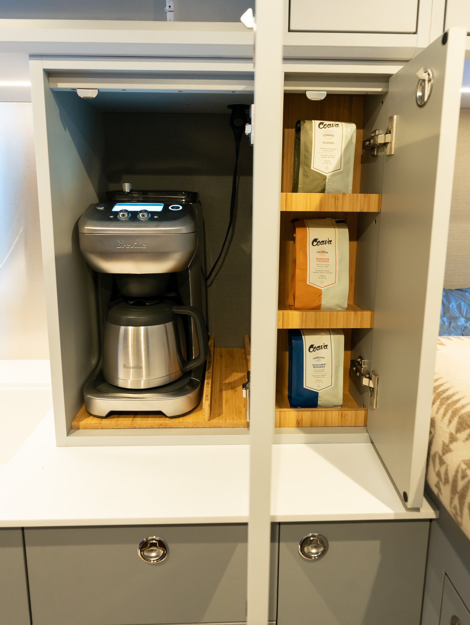 FOR SALE | Benchmark Vehicles