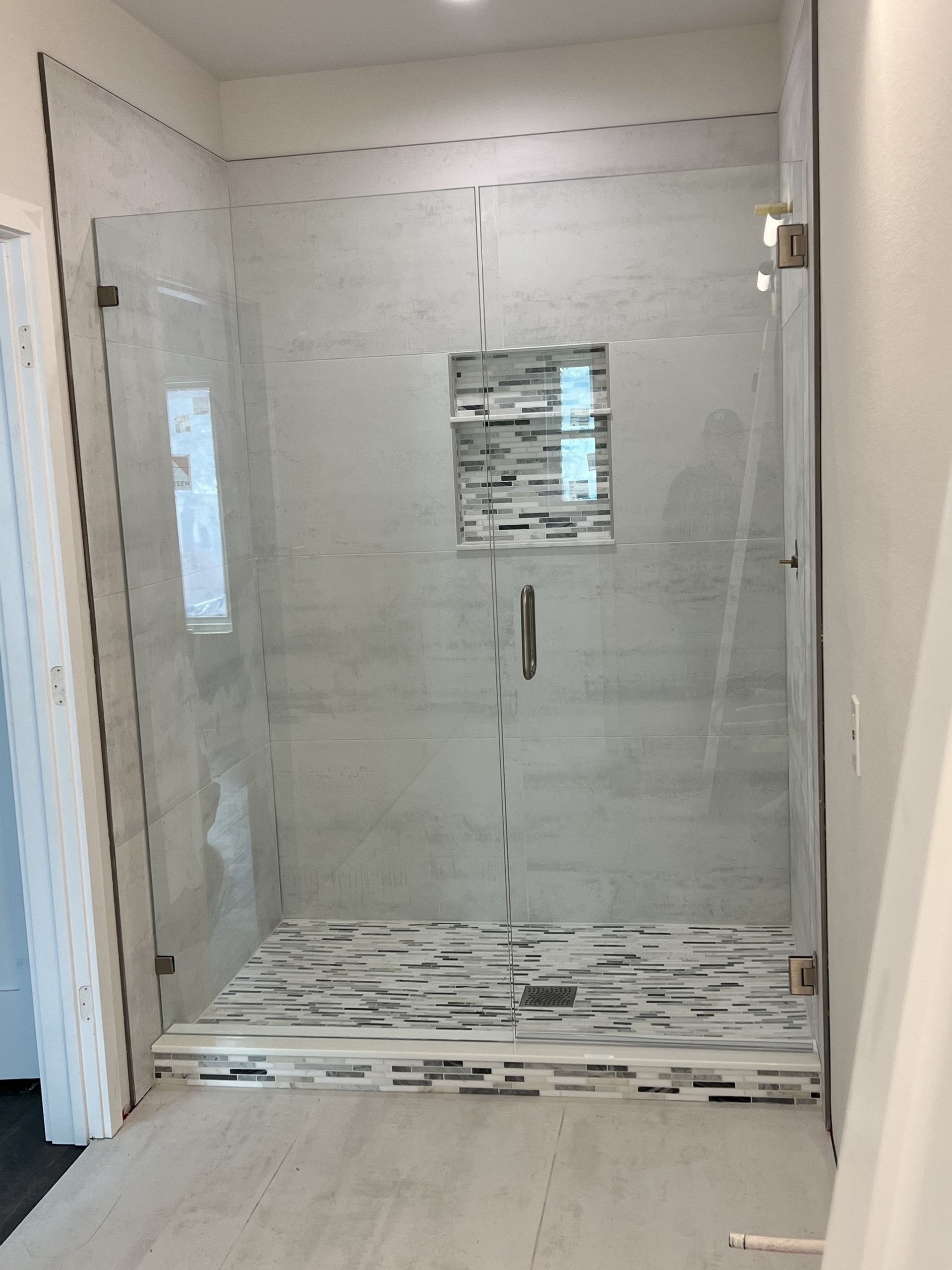 INLINE SHOWER GALLERY