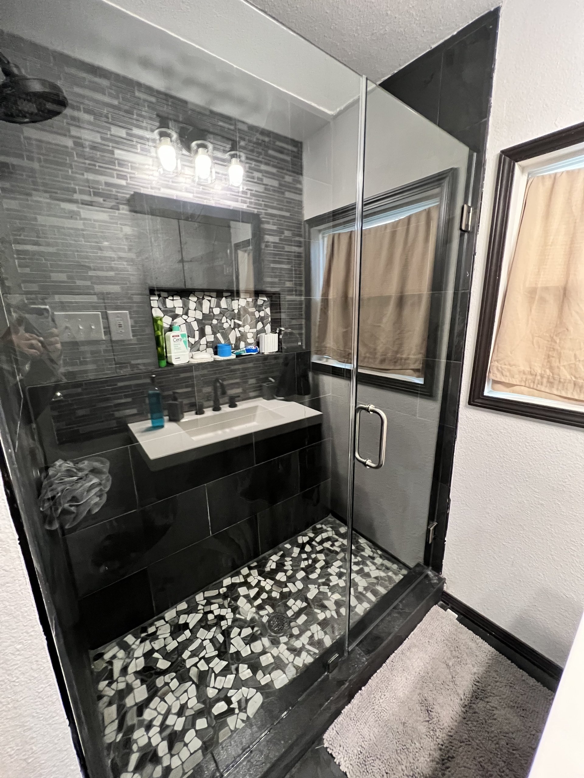INLINE SHOWER GALLERY