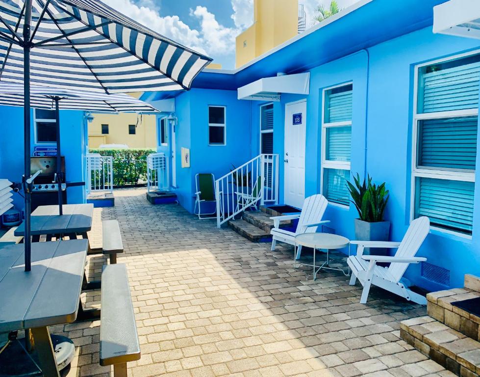 Dream Inn | Hollywood Beach Florida | Gallery