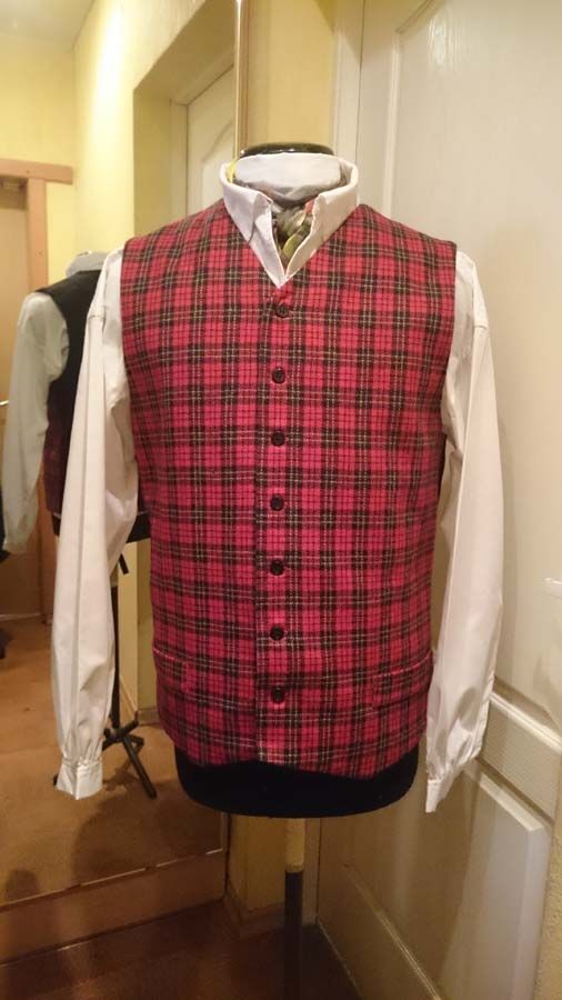 Tautastērpu noma pasākumiem | ANVI AM