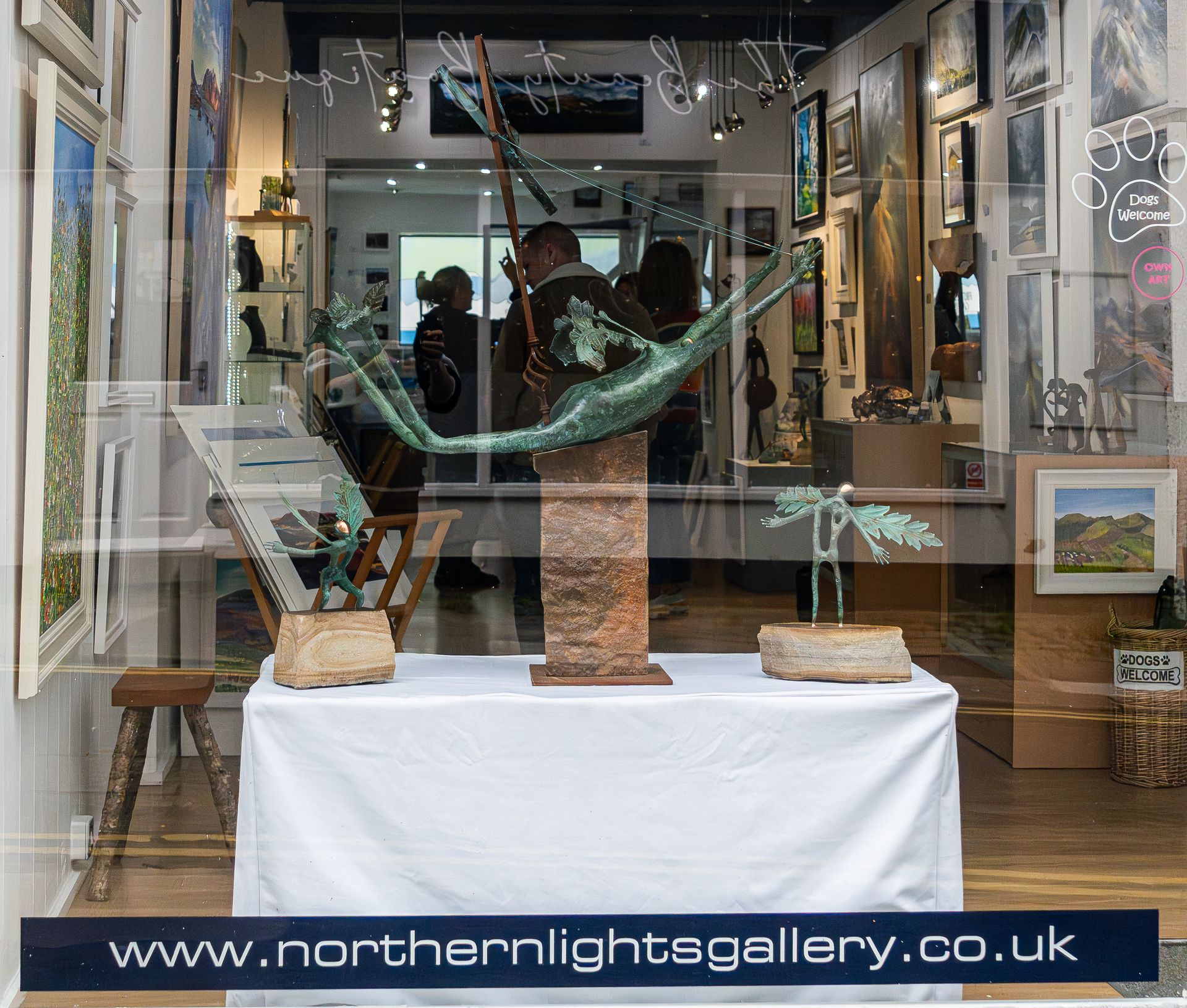 Contemporary British Sculptor | Bespoke Sculptures UK