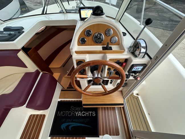 Solent Motor Yachts