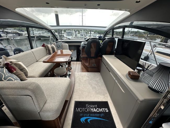 Solent Motor Yachts