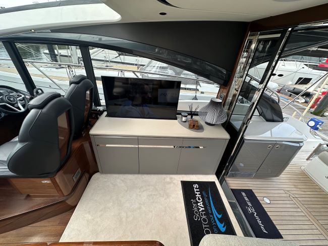 Solent Motor Yachts