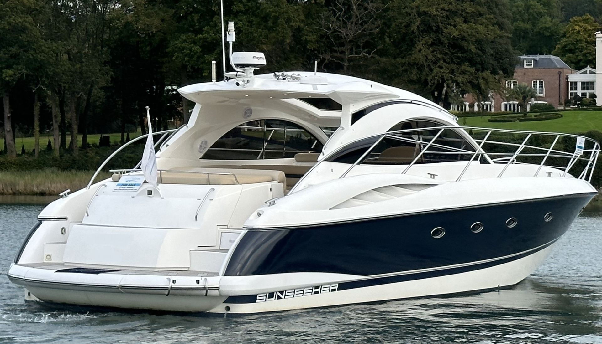 Solent Motor Yachts
