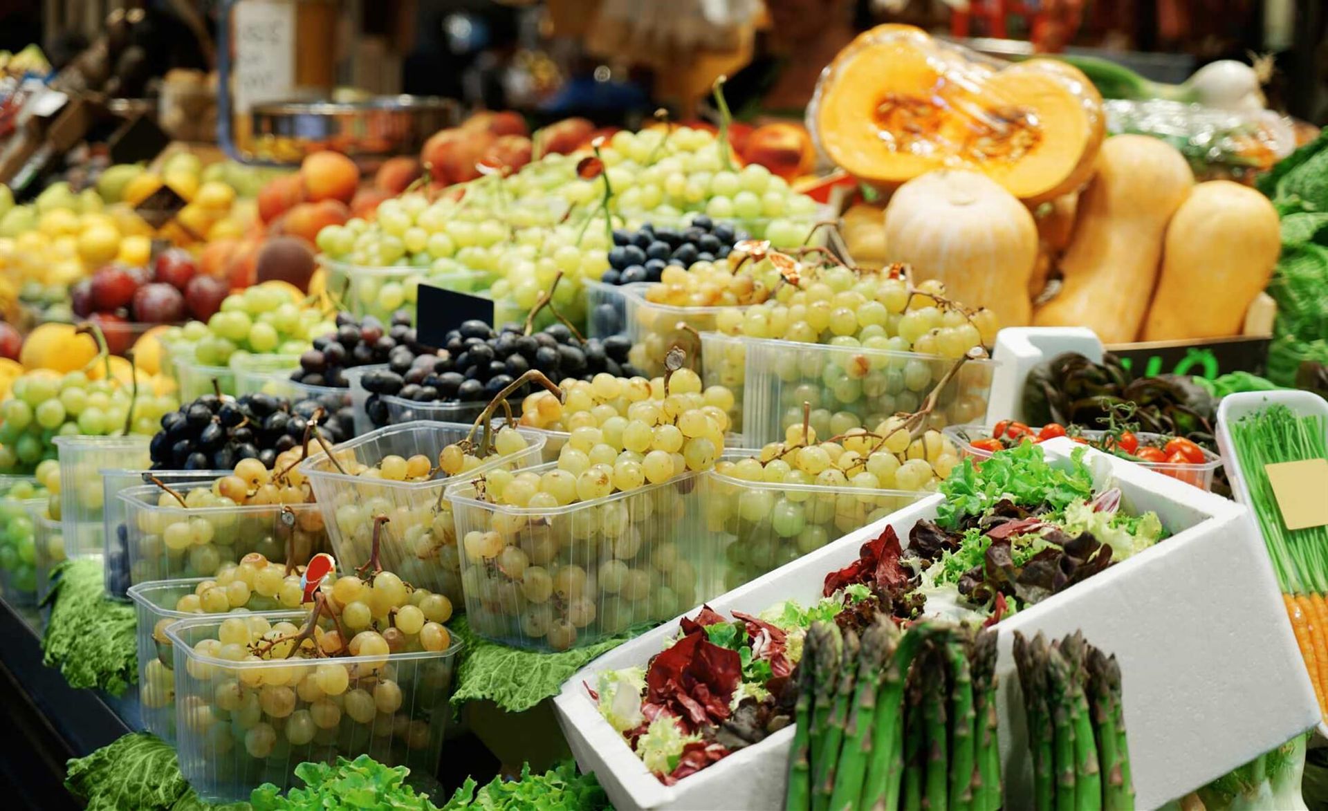 Wholesale Produce in Sunshine Coast | Fresh Fruits Maroochydore