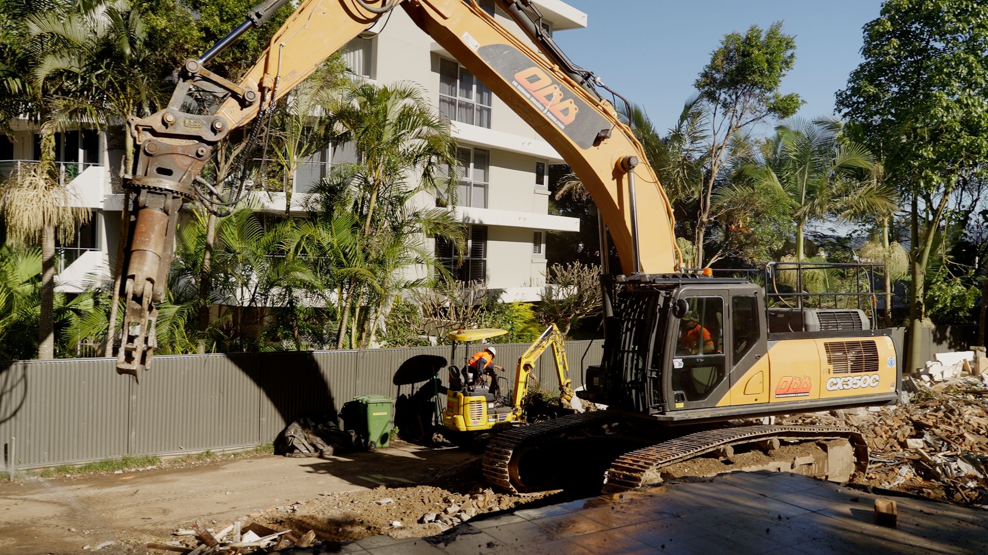 Excavator Hire Gold Coast | On Demand Diggers & Demolitions