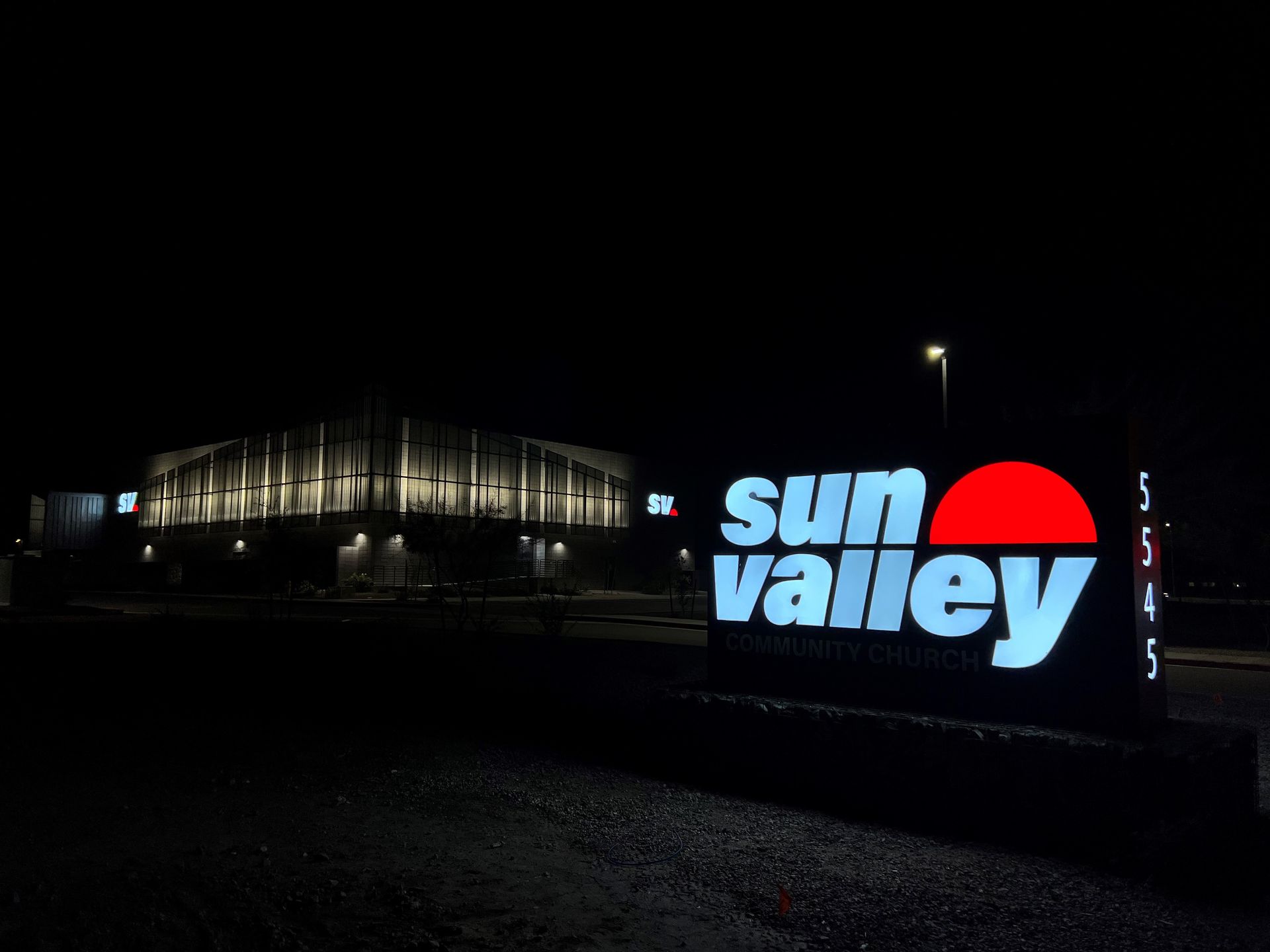 Custom Digital Signs for Businesses in Phoenix, AZ