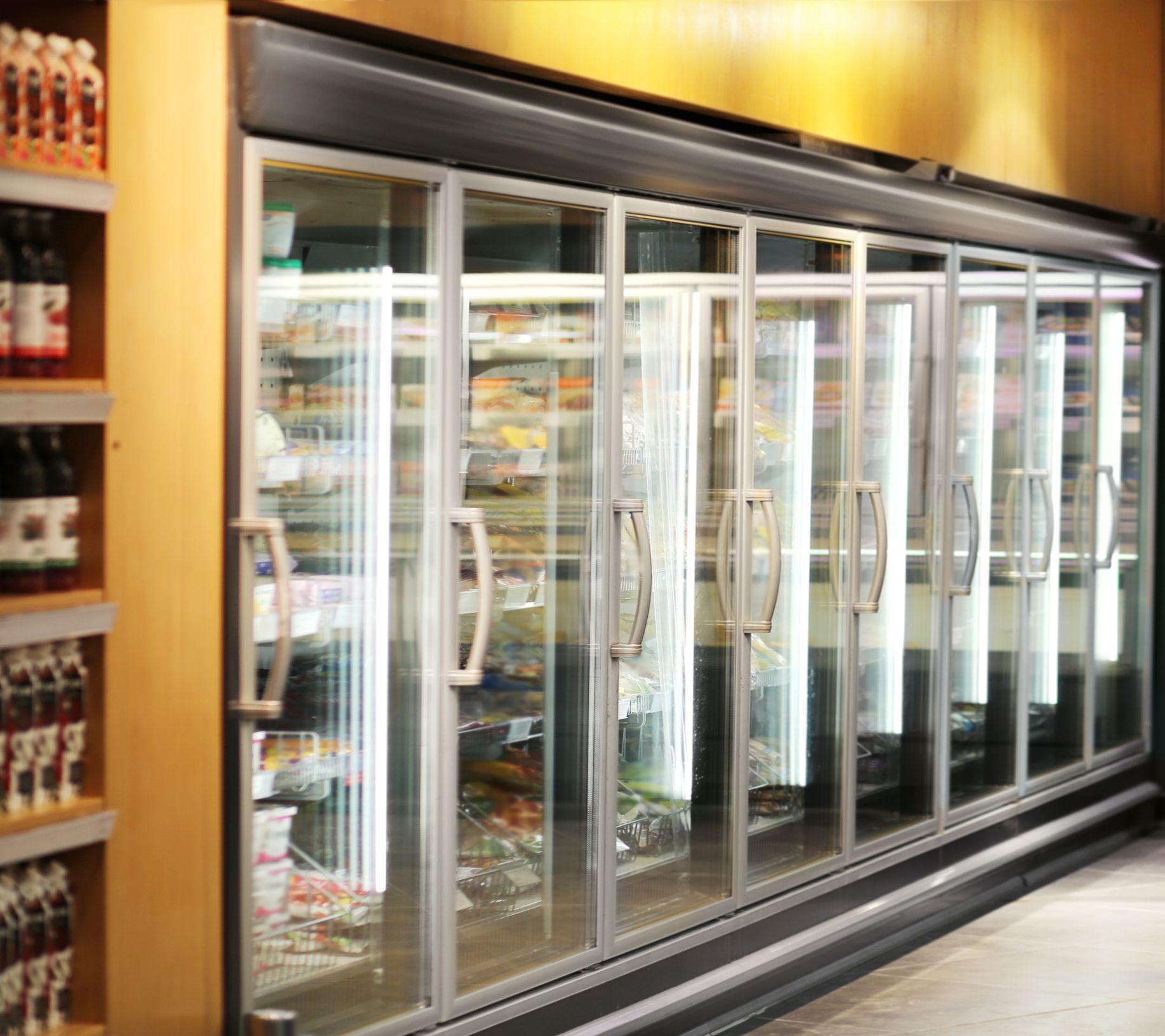 Top-Quality Walk-In Cooler Doors | Cooler Walk In Door