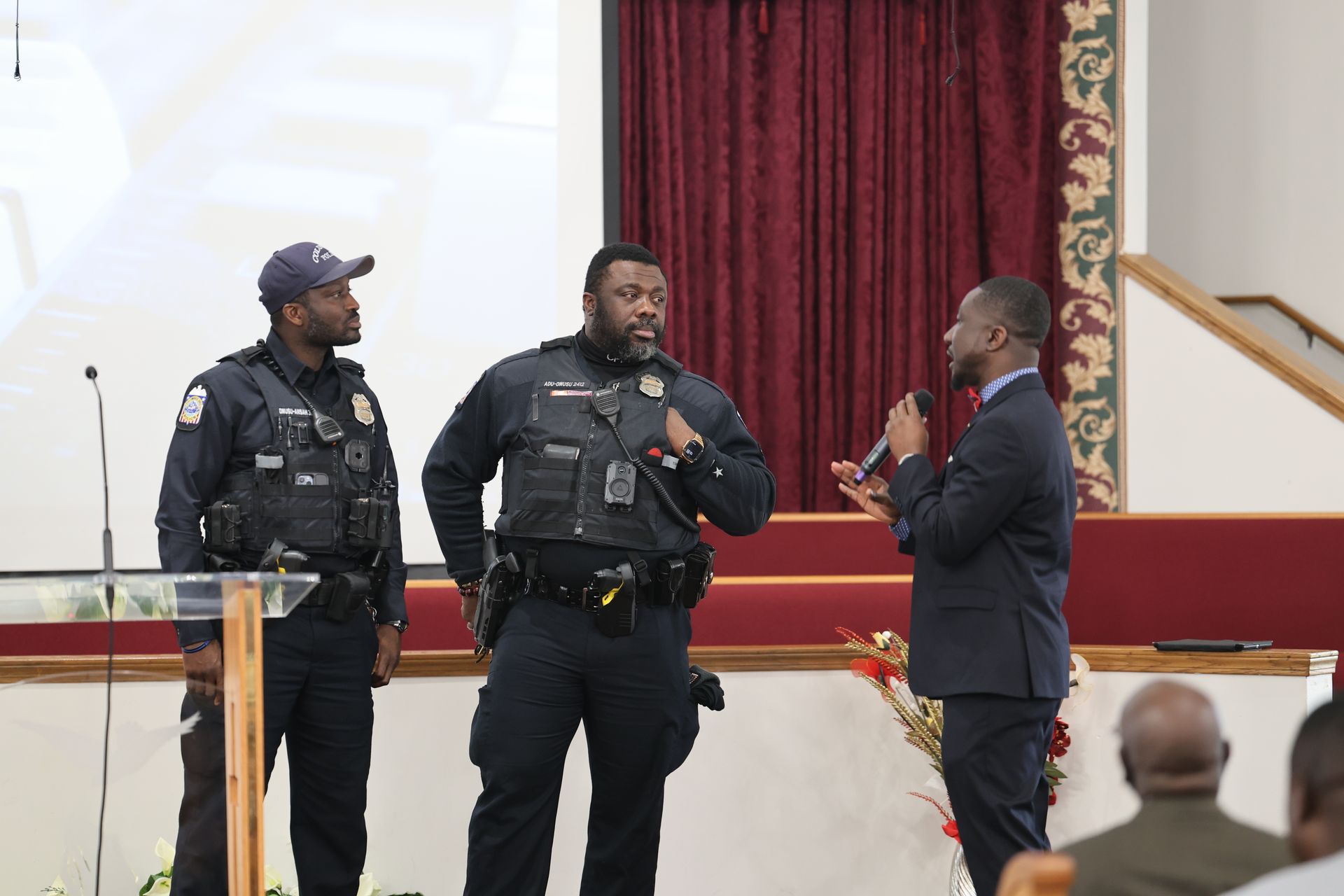Columbus Ghanaian Church Hosts Police Officers For Digital Safety Talk
