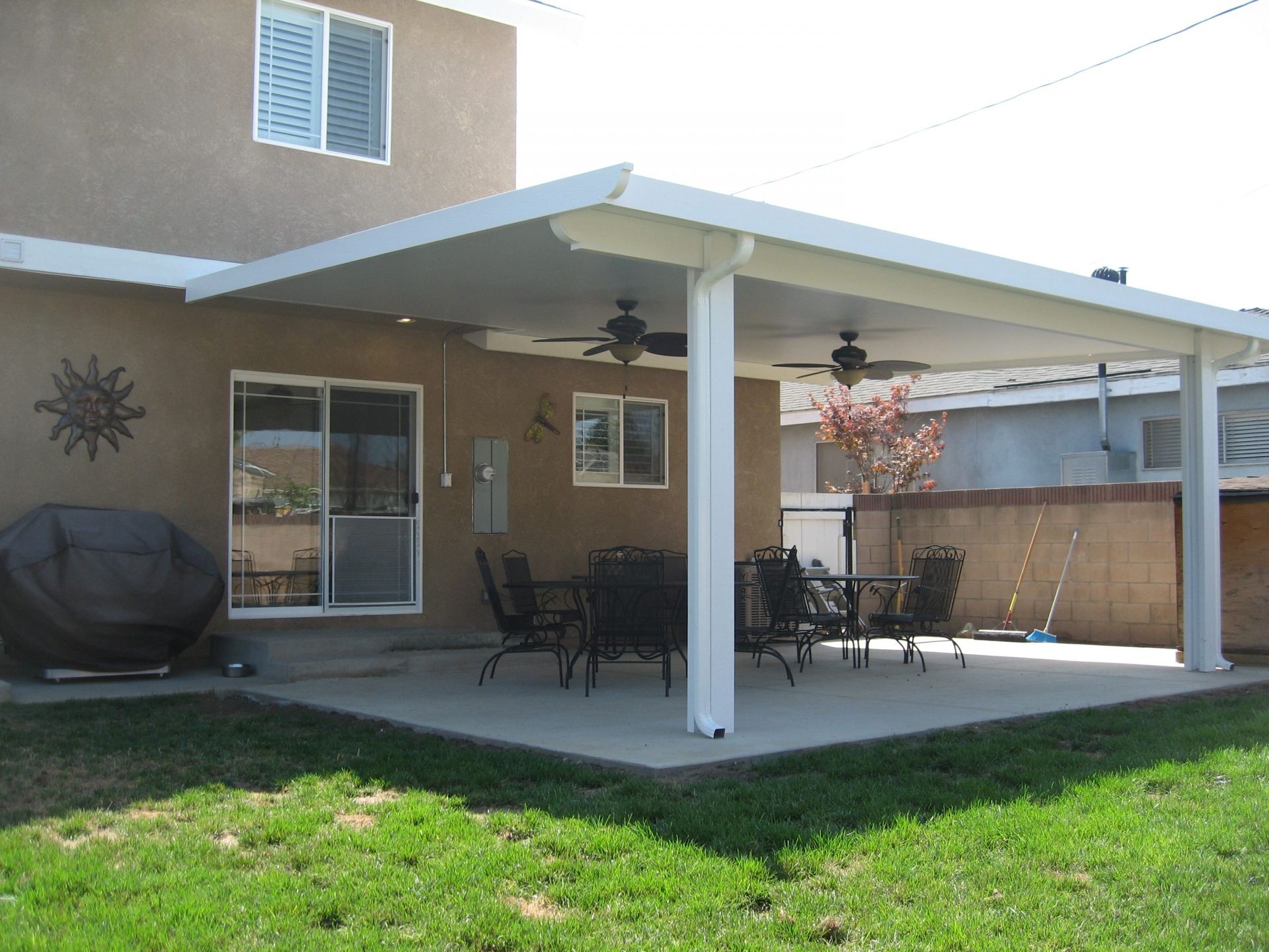 Full Shade Covers | California | 310-464-8435