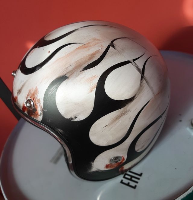 Custom Grafiche Caschi Personalizzati | Mau Design