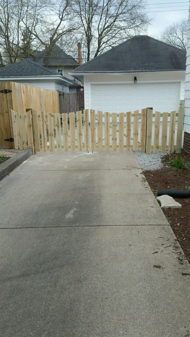 Residential Fencing – Elkhart, IN – Milestone Fence
