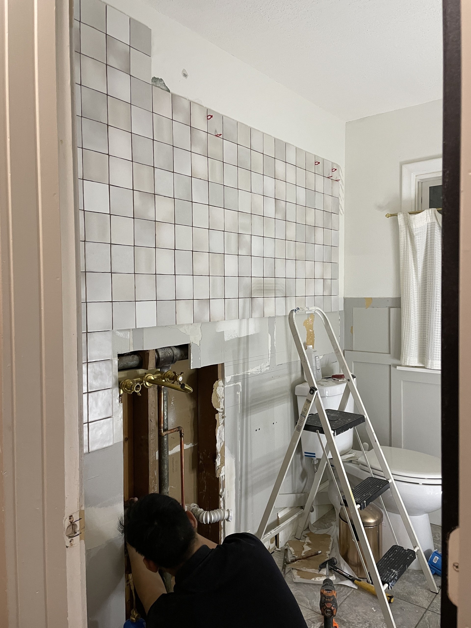 D.I.Y. BATHROOM RENO