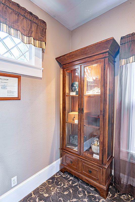 Humiston Funeral Home | Loucks Funeral Home