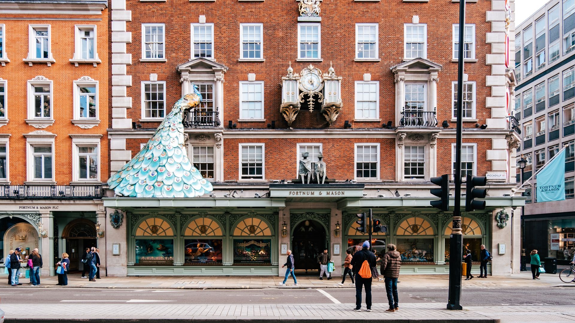 Selfridges: A Luxurious Legacy of Retail Excellence