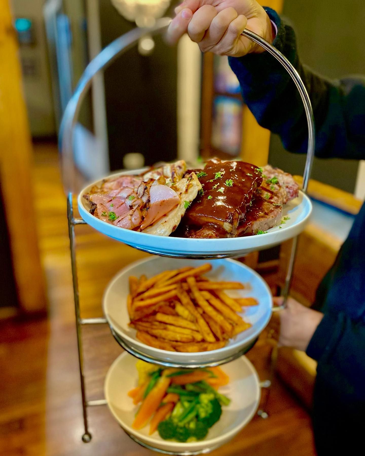 Restaurant in Dubbo | The Shire Bar & Grill