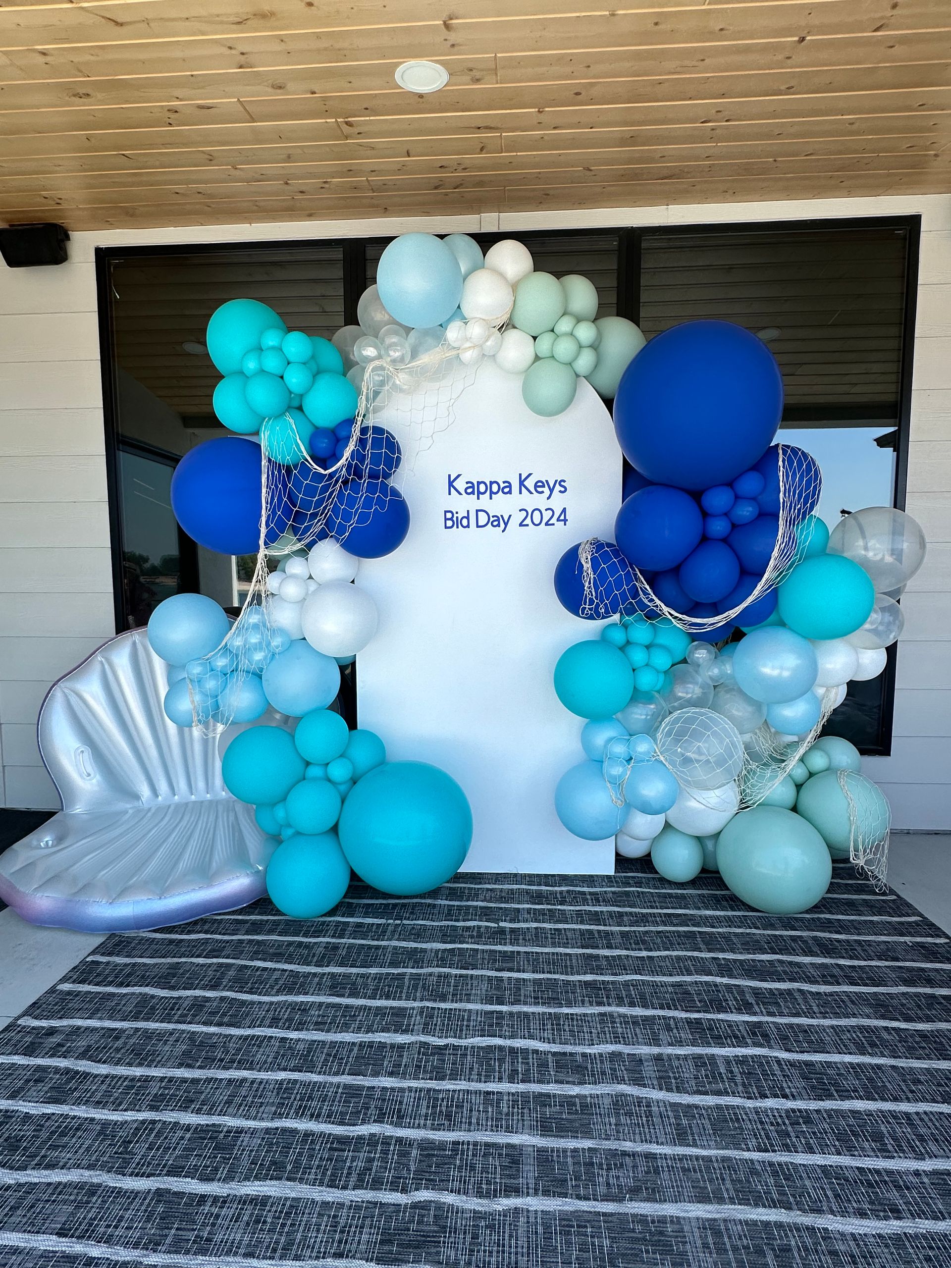 Custom Designs | Omaha Balloon | Omaha, NE