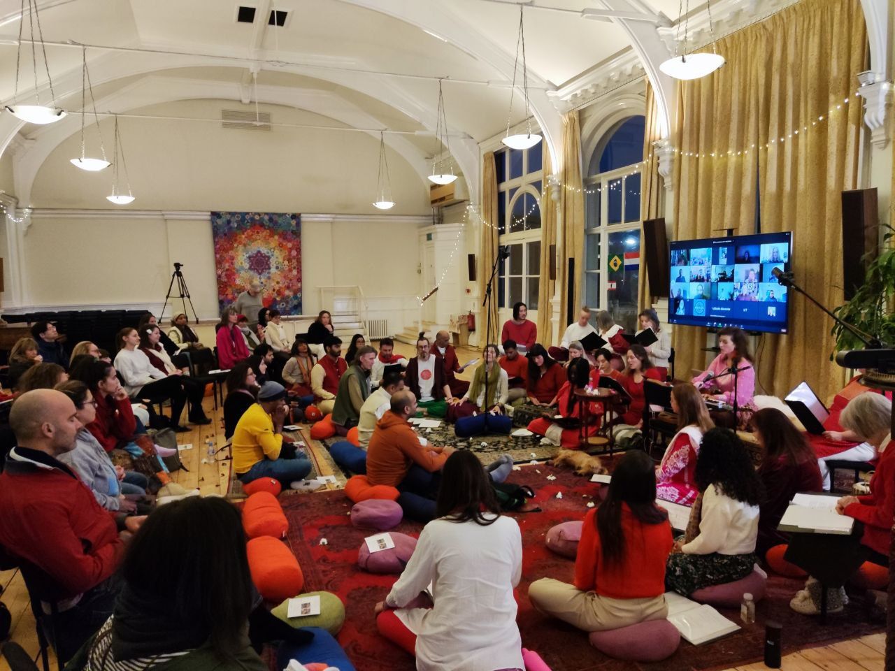 Gaiea and the Cosmic Choir