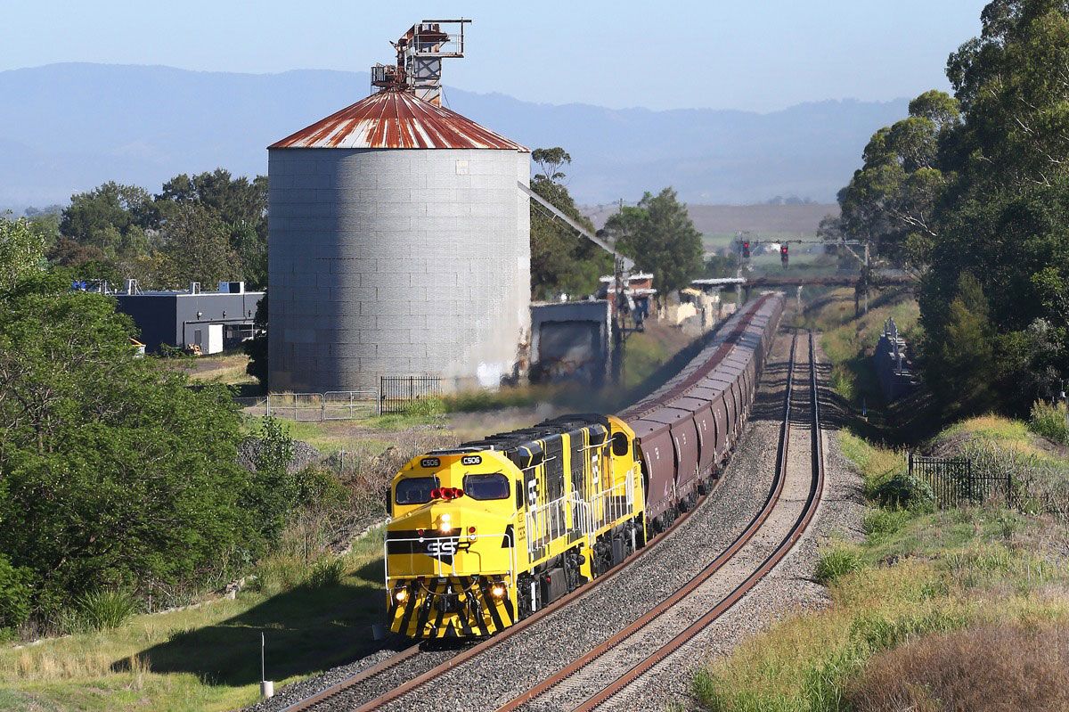 ABOUT | SOUTHERN SHORTHAUL RAIL