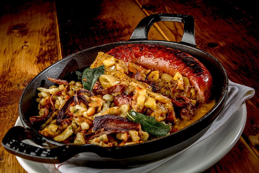 Monument Restaurant & Tavern Charlestown