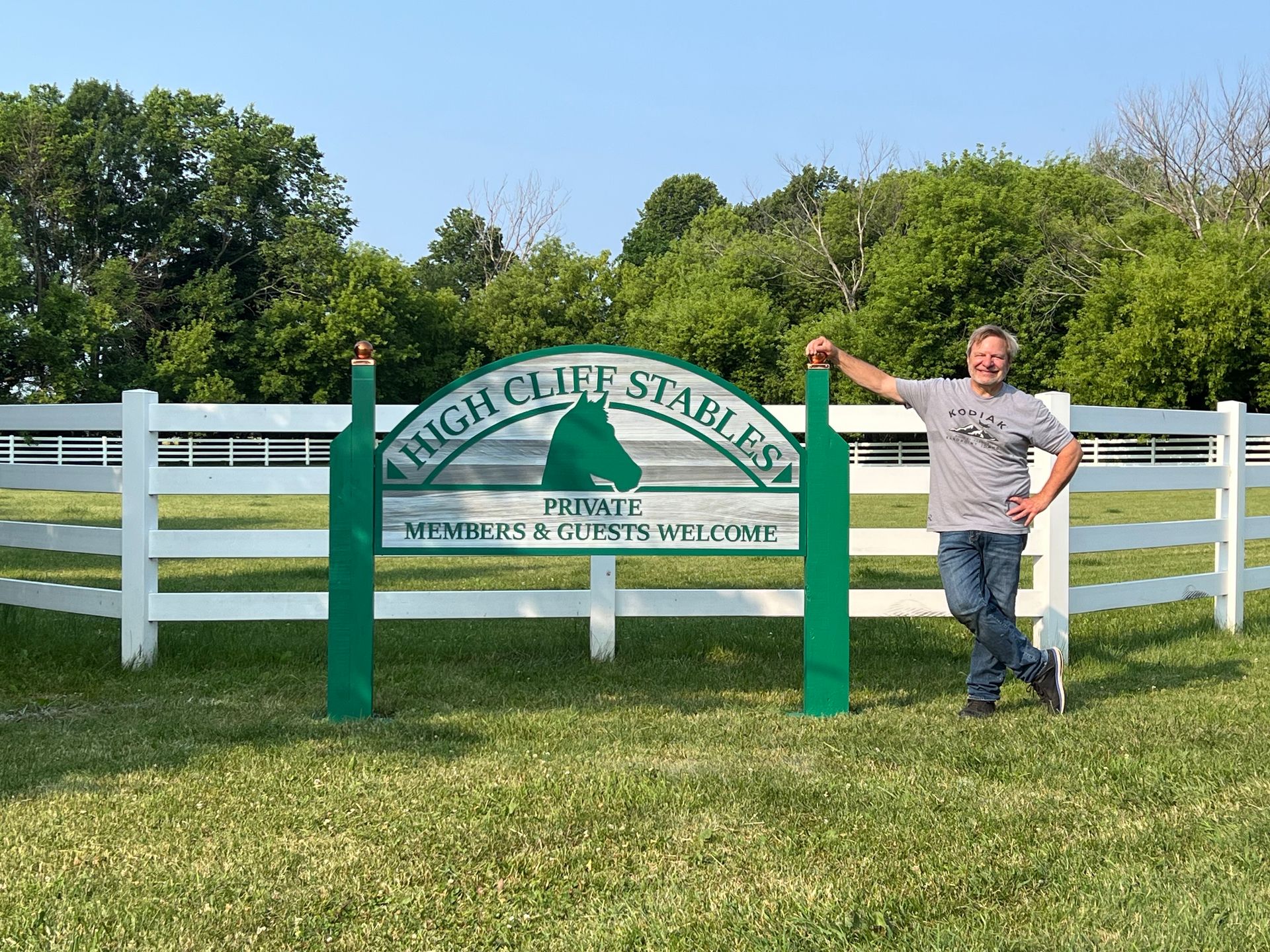 High Cliff Stables