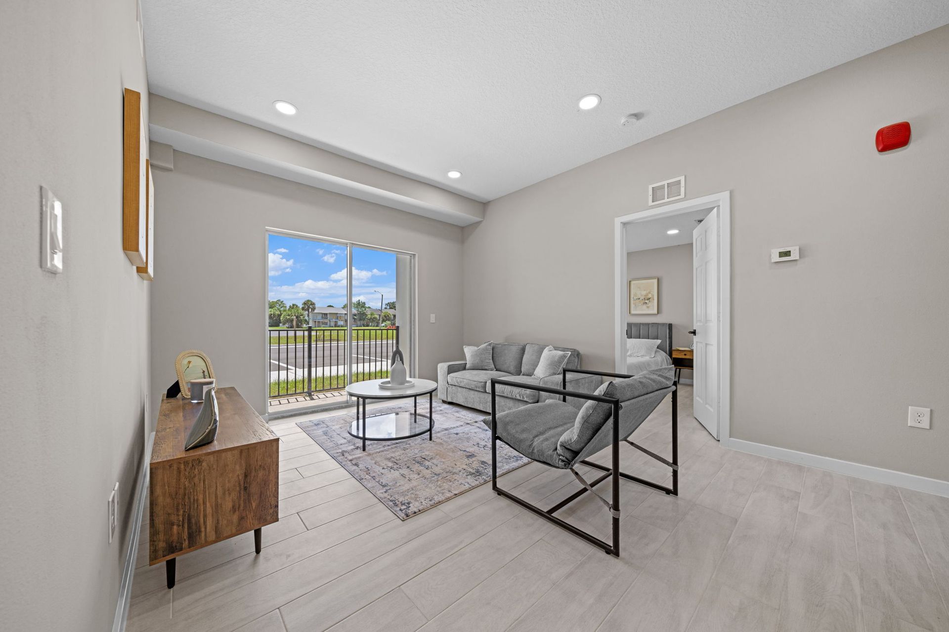 1700 Forest 2 BR Luxury Apartments | Home