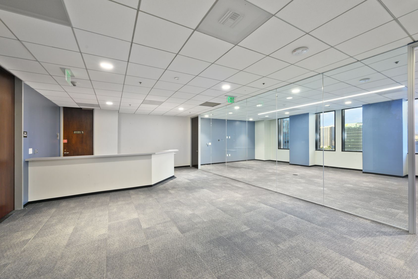 660 S Figueroa St., Los Angeles, CA