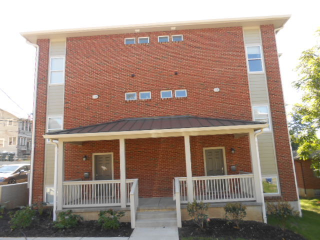 5+ Bedroom Apartments | Buckeye Real Estate-Columbus OH