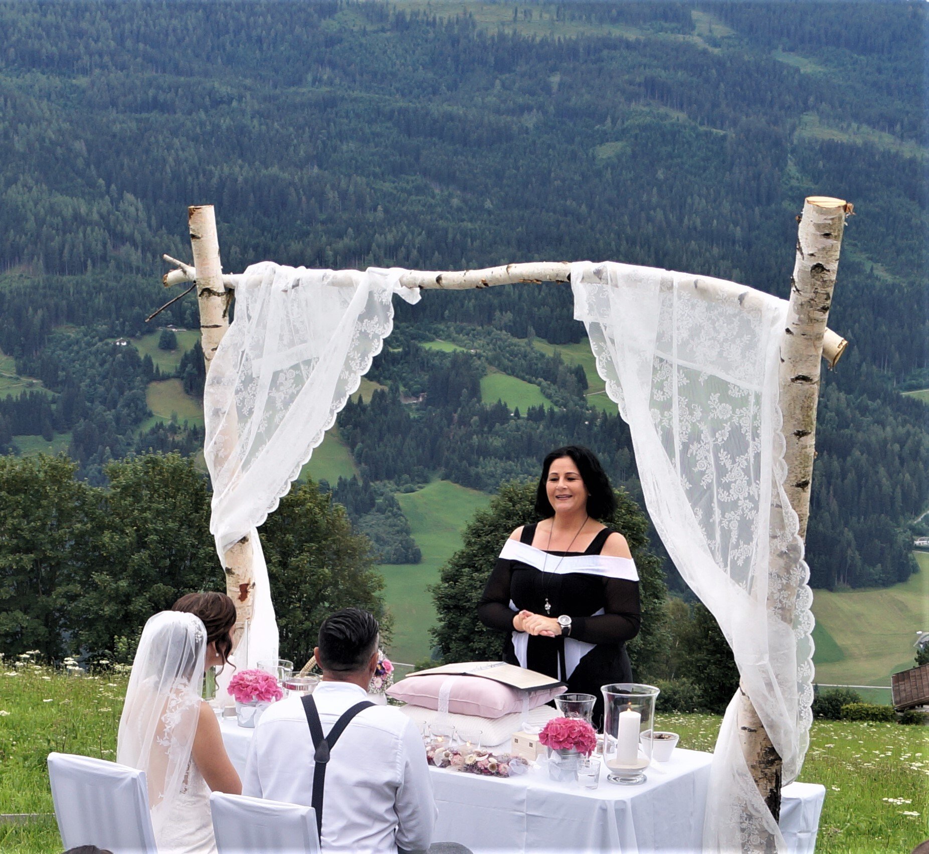 Leichter Heiraten & Leichter Leben | Eveline Leichter | 6068 Mils