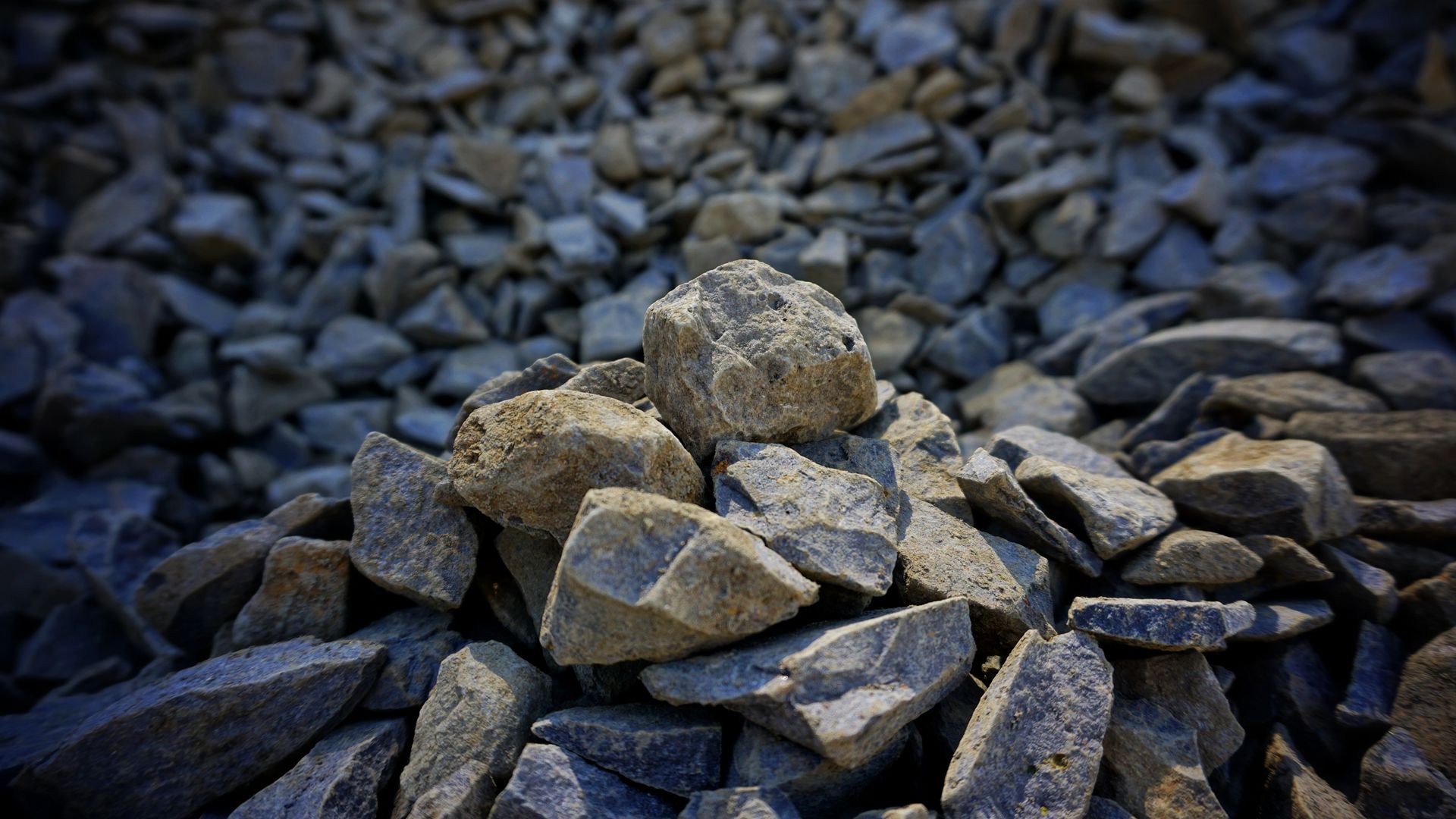 Equipment Rental and Bulk Landscape Materials