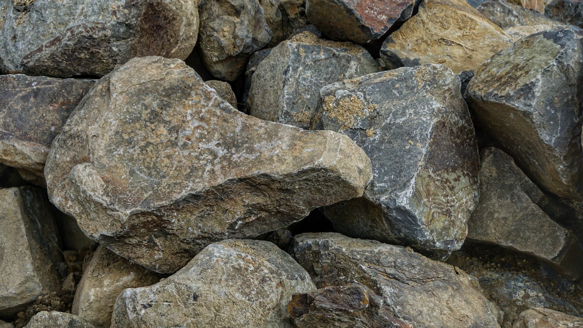 RENTAL AND MATERIALS