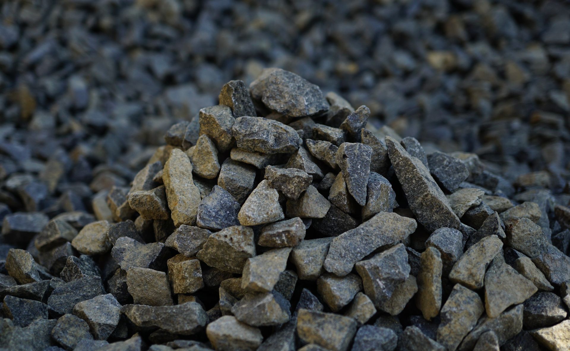 Equipment Rental and Bulk Landscape Materials