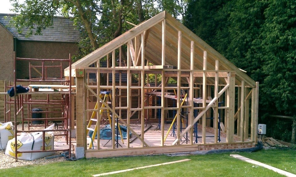 Oak Framed Buildings | Andrew Petch Carpentry