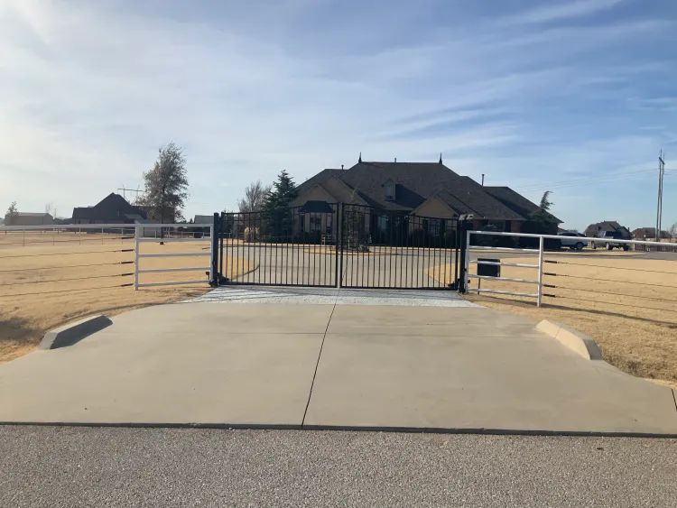 Custom Gates Installation | Legacy Fence | OKC