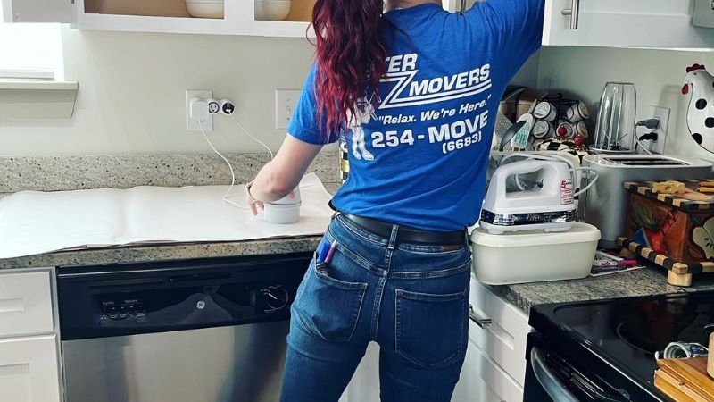 Efficient Strategies for Unpacking Your Apartment