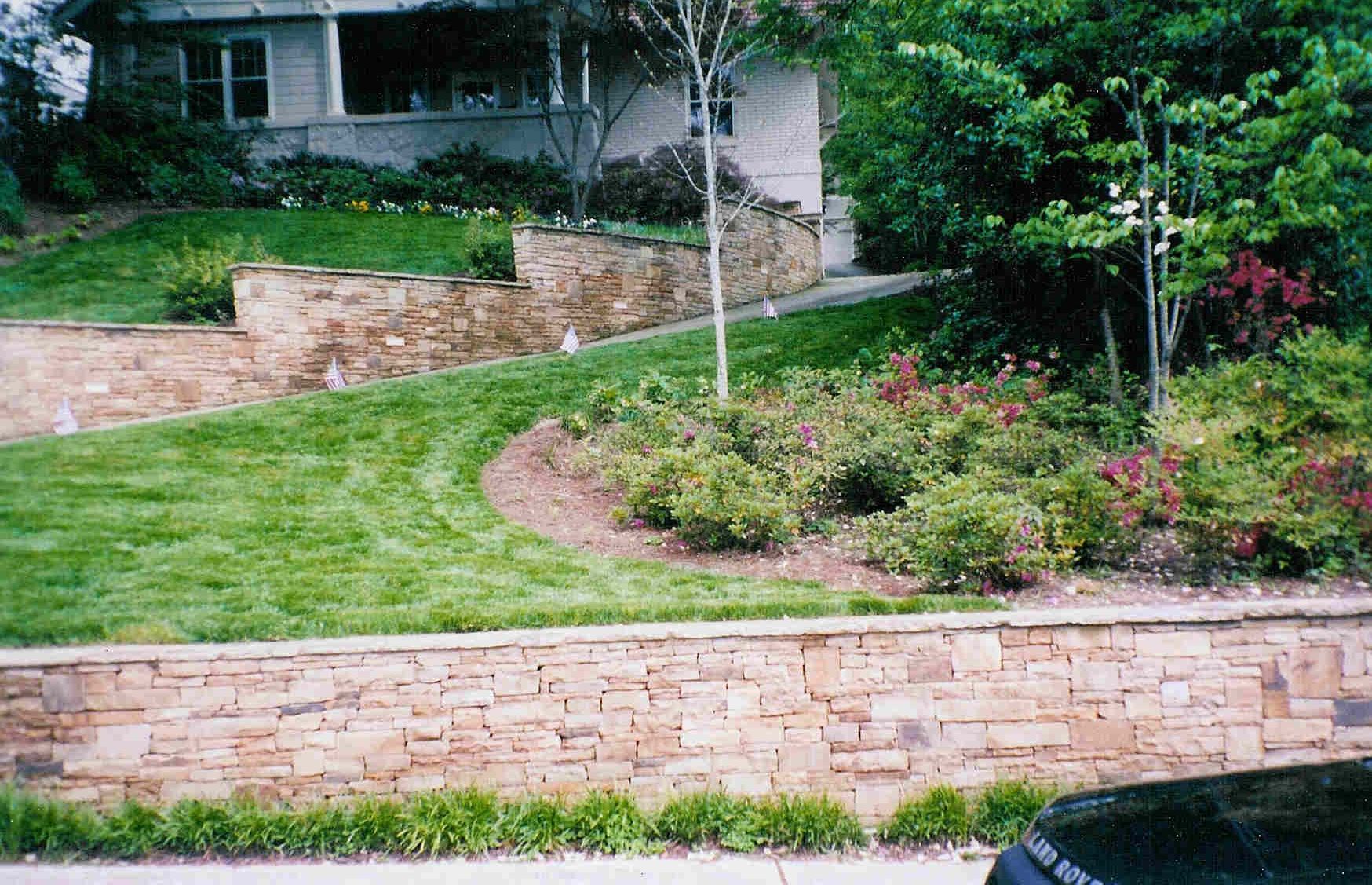 Decorative Retaining Walls | Arnold Masonry & Landscapes