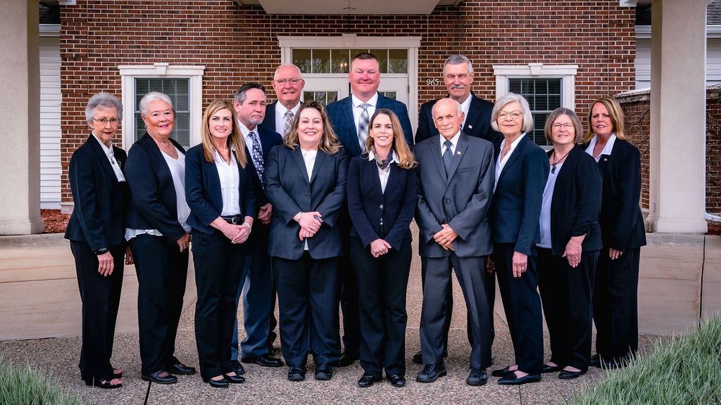 Our Staff | Parrot & Wood Chapel Of Memories