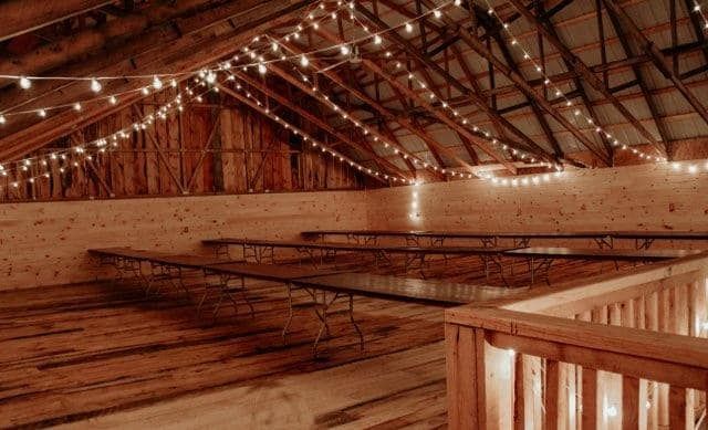 Michigan Wedding Barns | Wedding Destination | Mayhew Event Barn