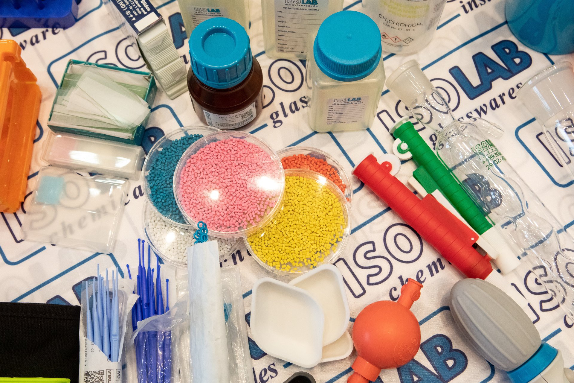 LAB-SUPPLY - Hands-on laboratory technology