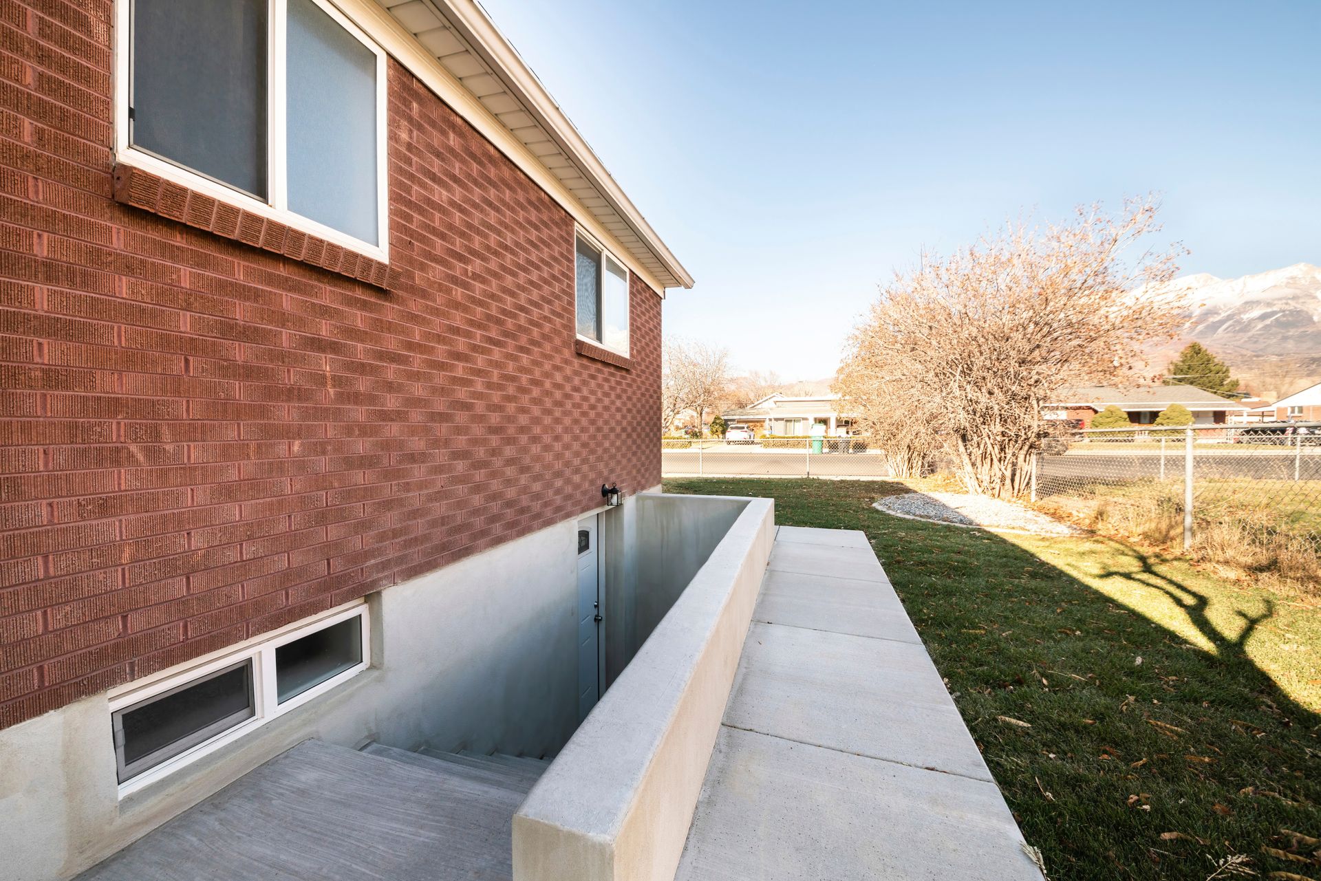 Exterior Foundation Waterproofing Scarborough | MMT Waterproofing Inc.