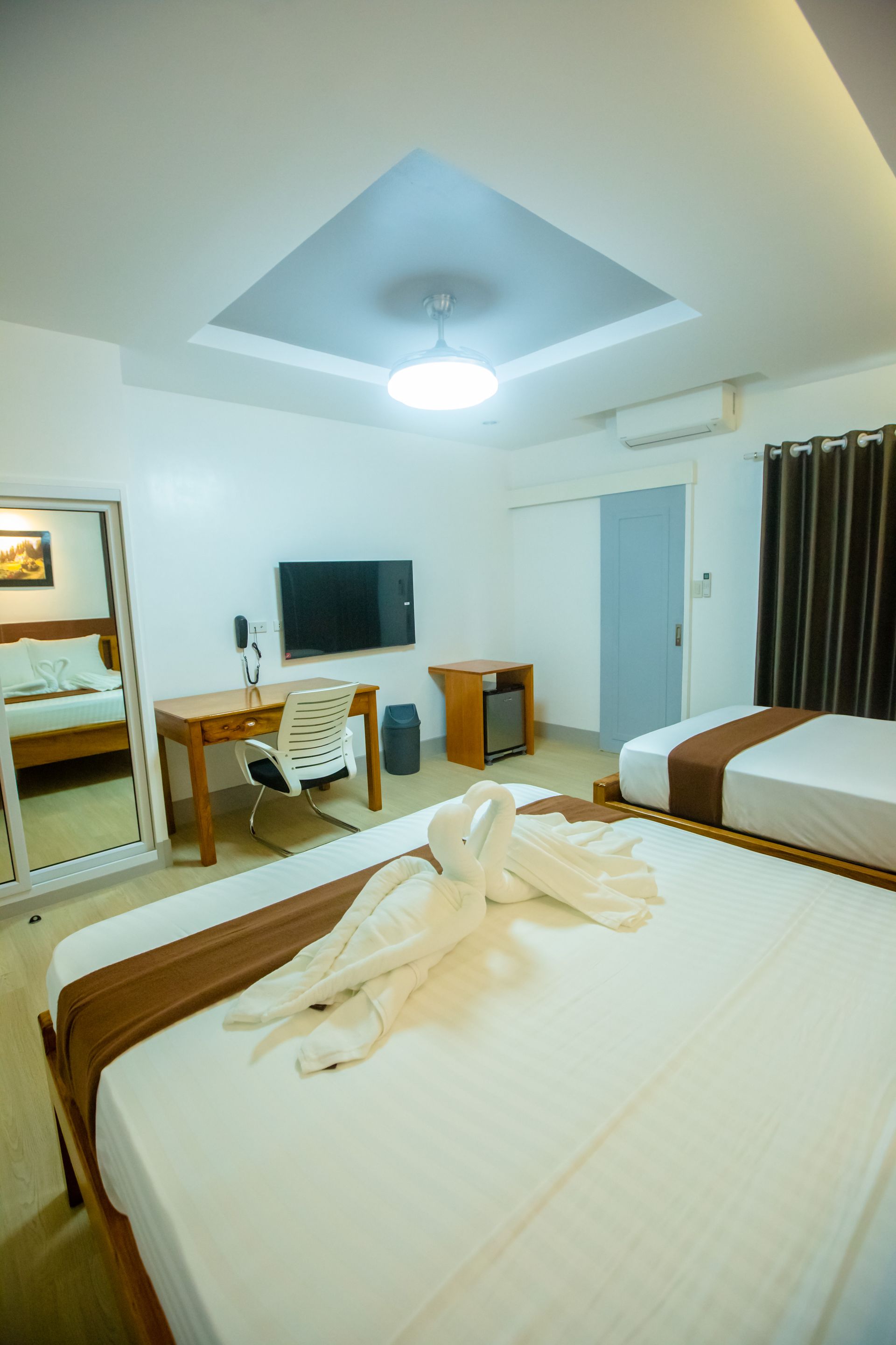 Rooms - Horizon Hotel Romblon