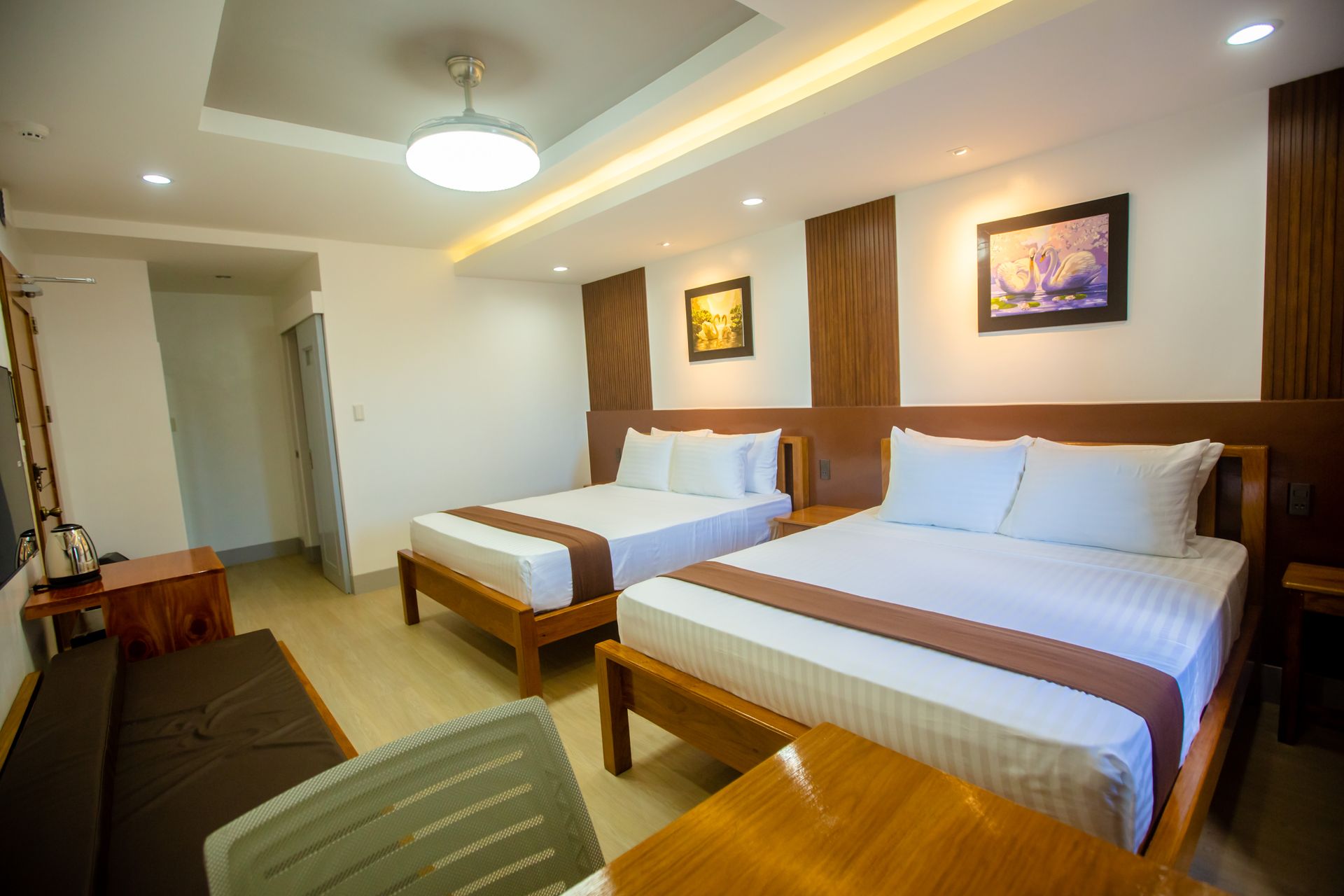 Rooms - Horizon Hotel Romblon
