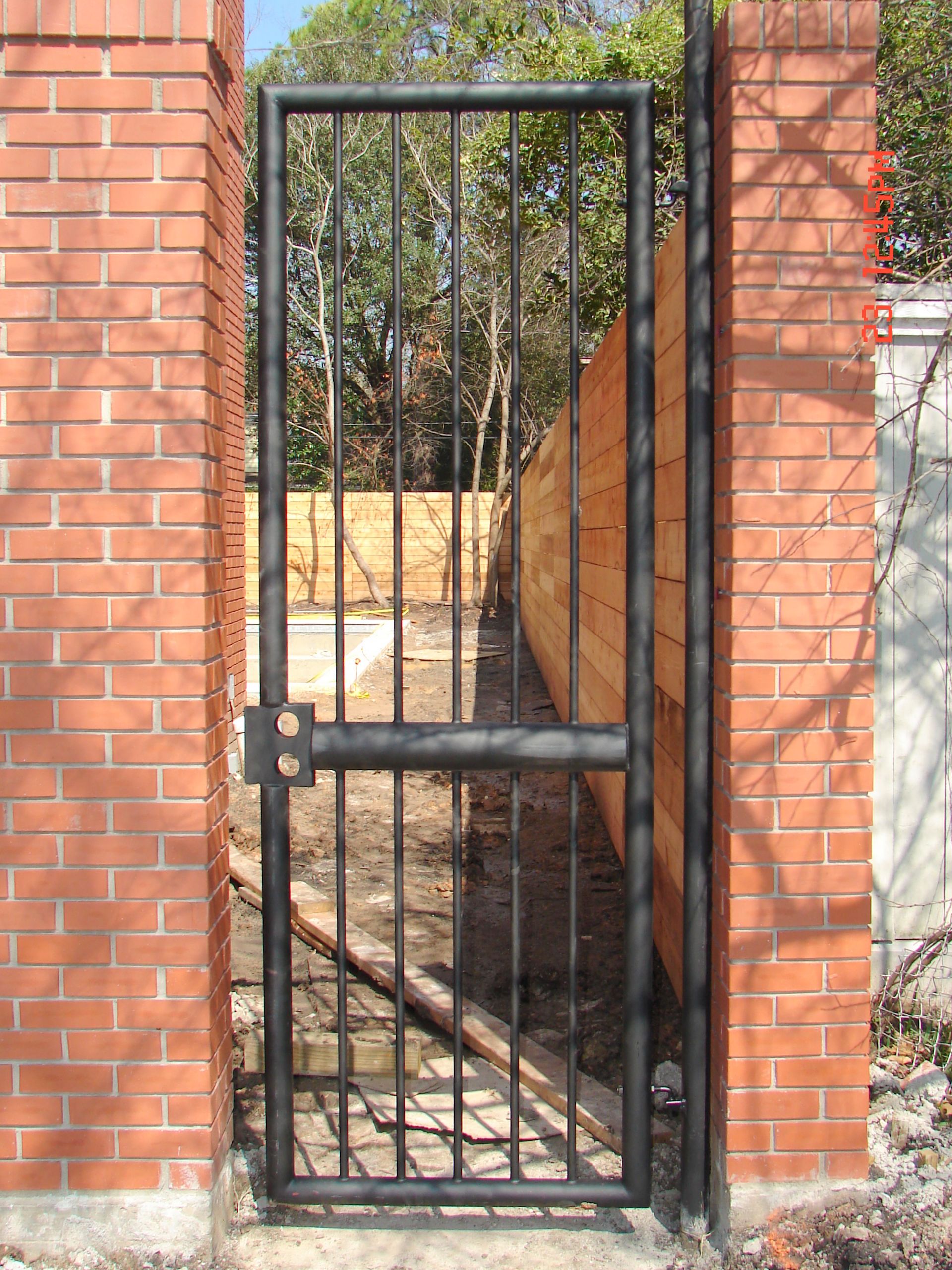 Custom Iron Entry Gates | Houston, TX
