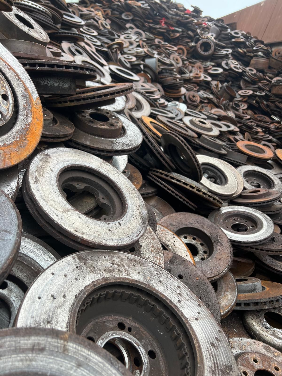 Wolverhampton scrap metal specialists, Commercial and industrial scrap ...