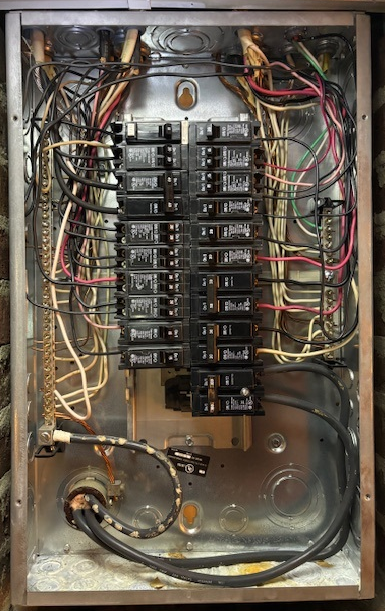 Electrician | Boardman, OH | Lyons Electric Inc.