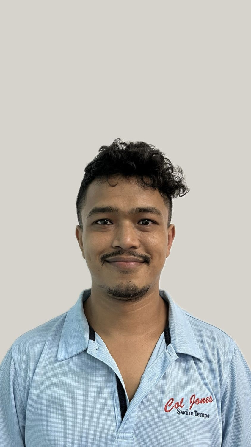 Meet Col Jones Swim Team | Experienced Swimming Instructors