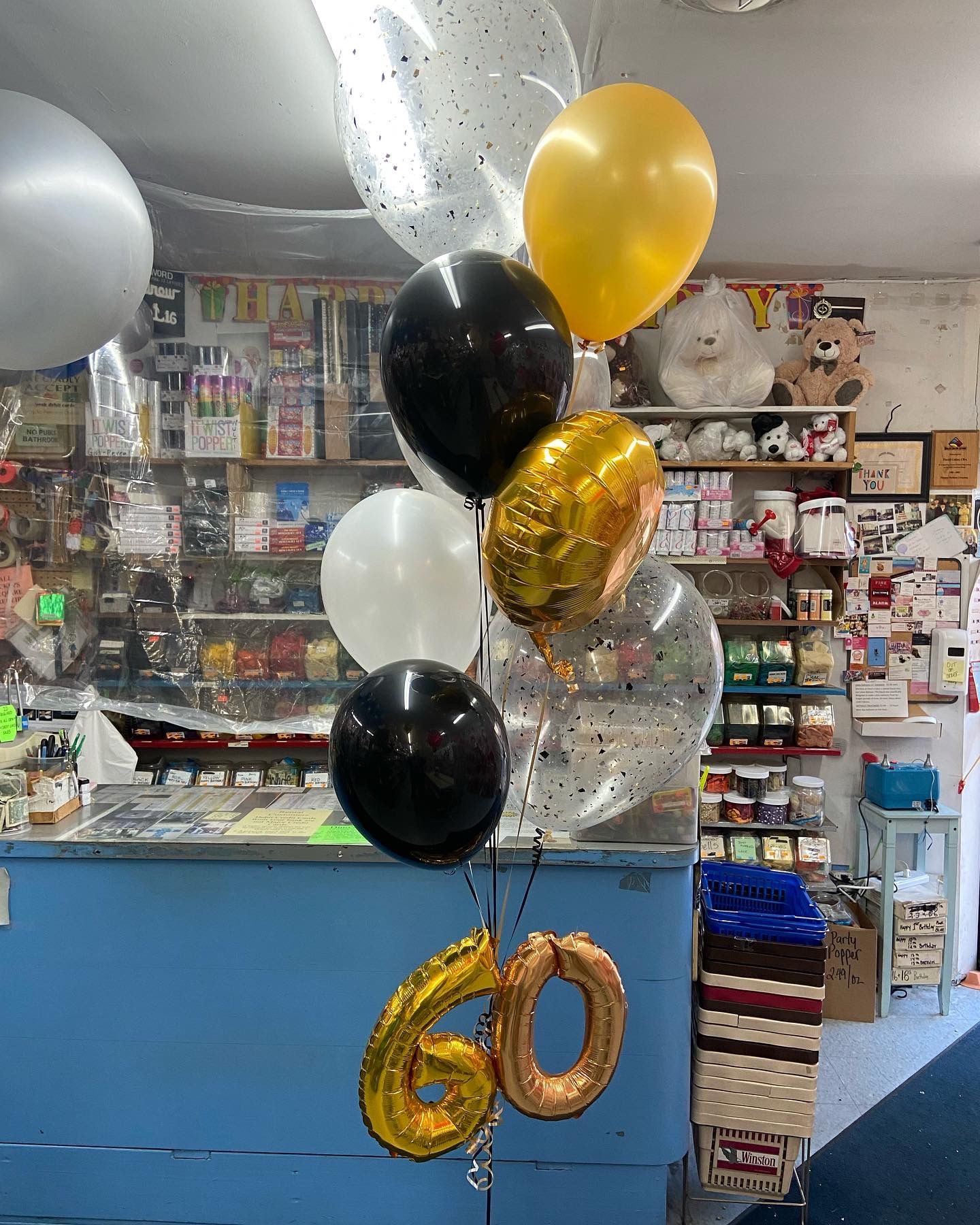 bouquets - Philadelphia,, PA - Dino's Party Center, Balloon decorations ...