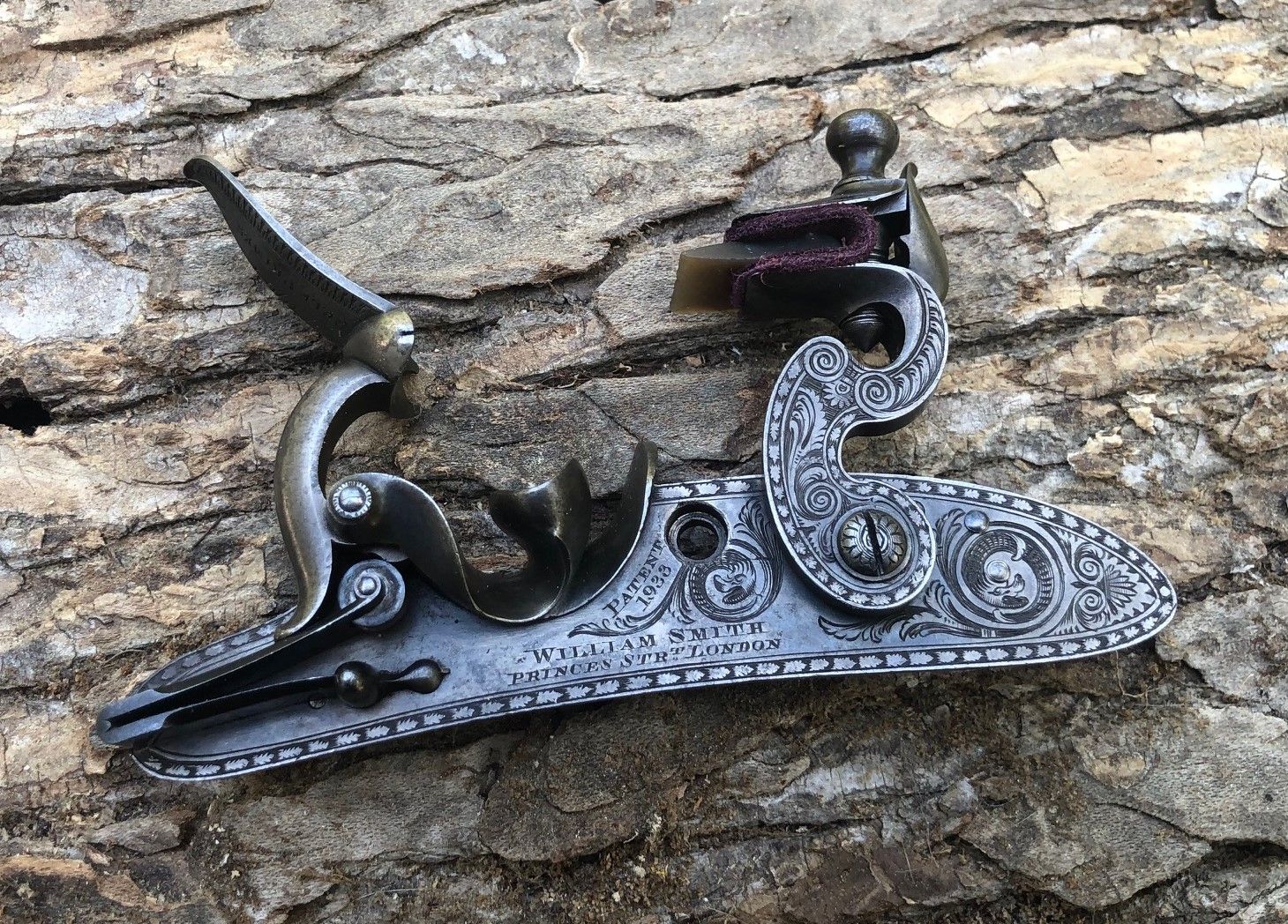 William Smith, London. Superb 13-bore, double-barreled, flintlock ...